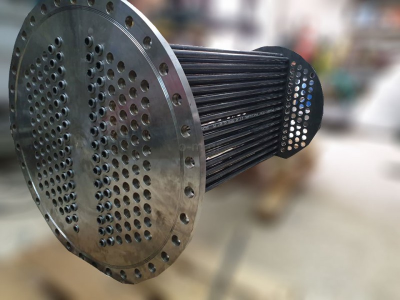 U-type heat exchanger constructions